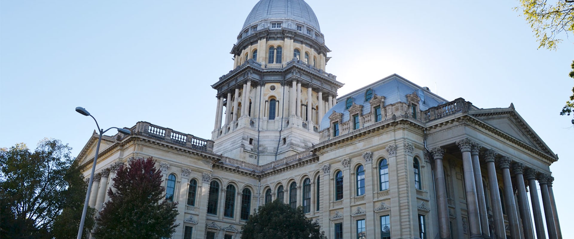 Why isn't chicago the capital of illinois?